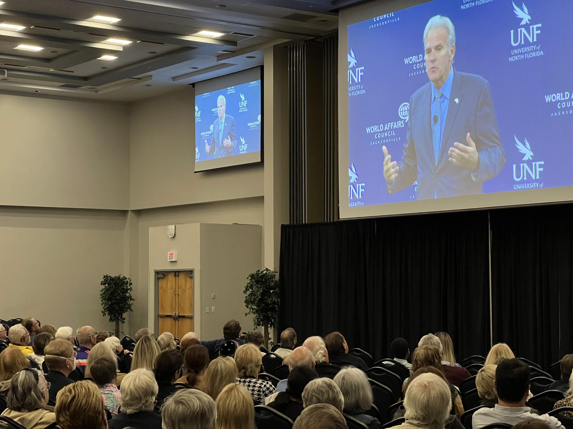 Chants, police and metal detectors: Michael Oren’s visit to UNF | UNF ...